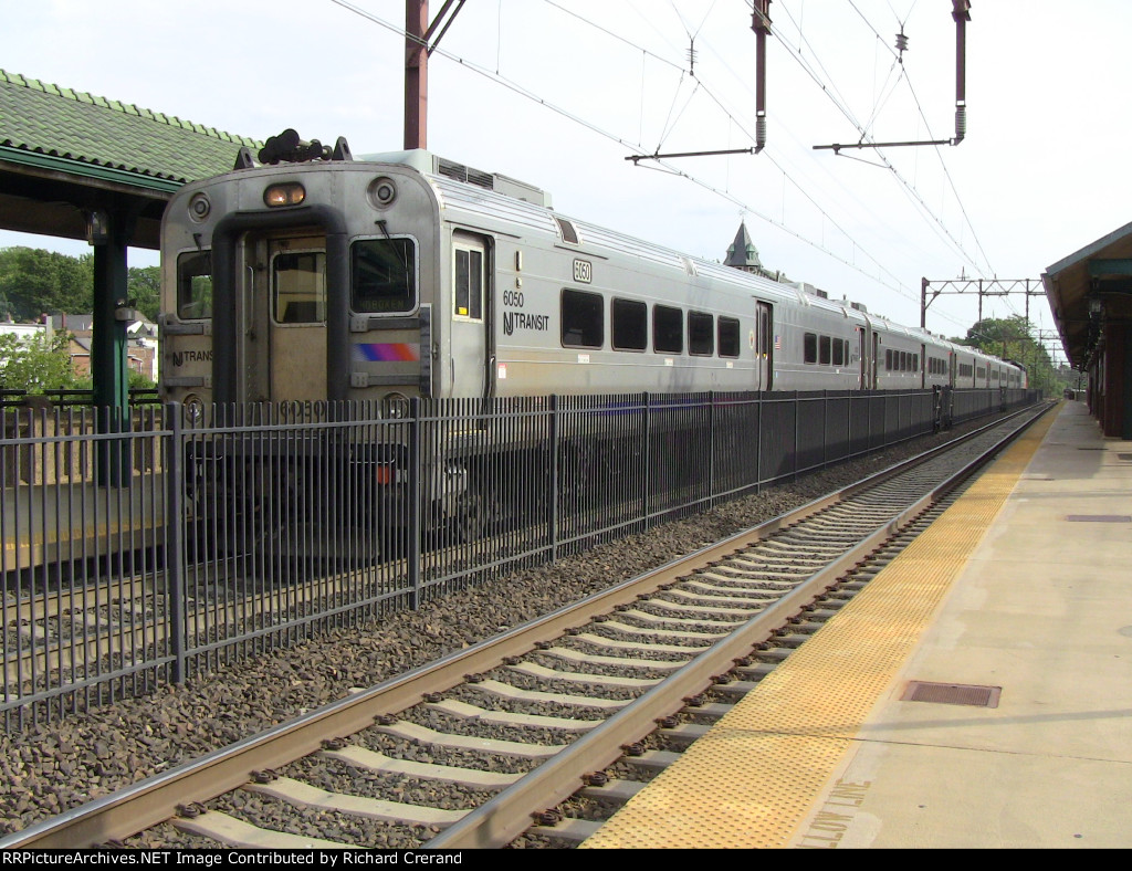 Comet V Cab Car 6050